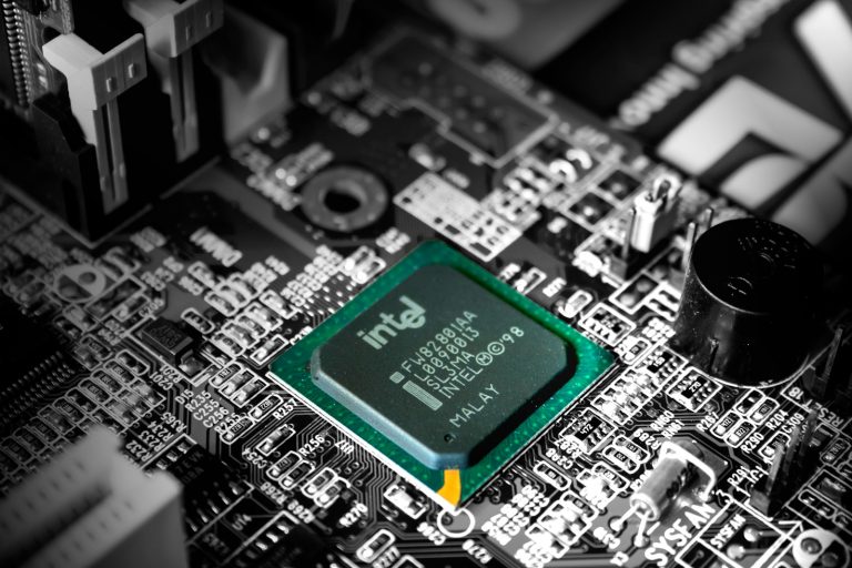 Intel Arc B580 GPU benchmarked in livestream