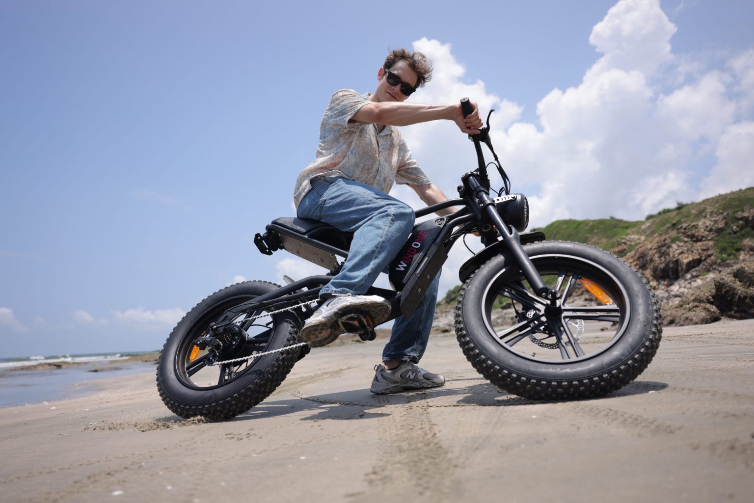 Windone E2 E-Bike Review: A Powerful and Versatile Ride - DevX
