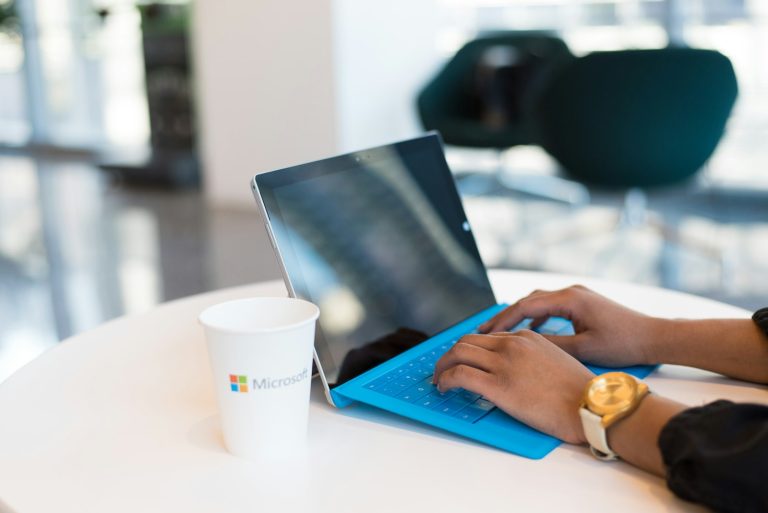 Windows 11 introduces colorful battery icons