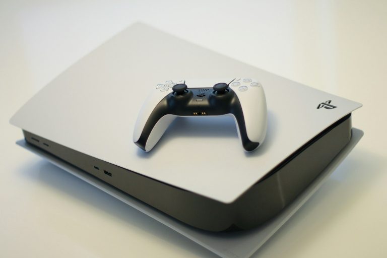 The Ultimate Gaming Setup for the PS5 Console - DevX